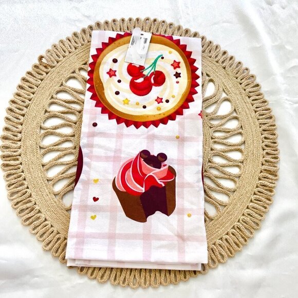 Disney | Kitchen | Nwt Disney Mickey Pie Towel Set | Poshmark